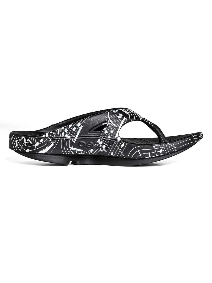 TAKAHIROMIYASHITATheSoloist. X OOFOS MUSIC NOTE FLIP FLOP 2025 – REALABAYAN